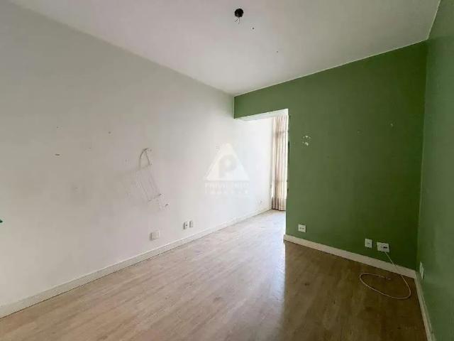 Apartamento para Venda em Rio de Janeiro/RJ Copacabana 1 Quartos