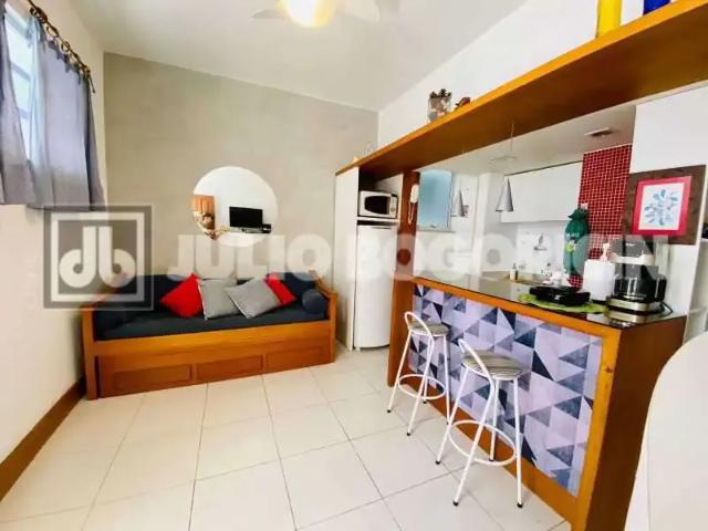 Apartamento para Venda em Rio de Janeiro/RJ Copacabana 1 Quartos