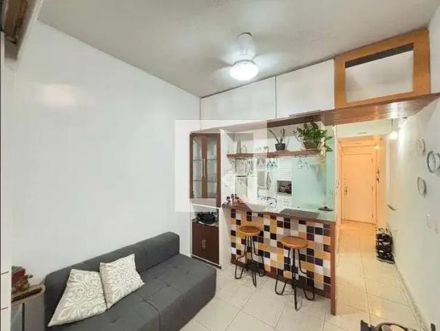 Apartamento para Venda em Rio de Janeiro/RJ Copacabana 1 Quartos