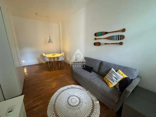 Apartamento para Venda em Rio de Janeiro/RJ Copacabana 1 Quartos
