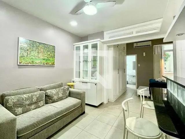 Apartamento para Venda em Rio de Janeiro/RJ Copacabana 1 Quartos