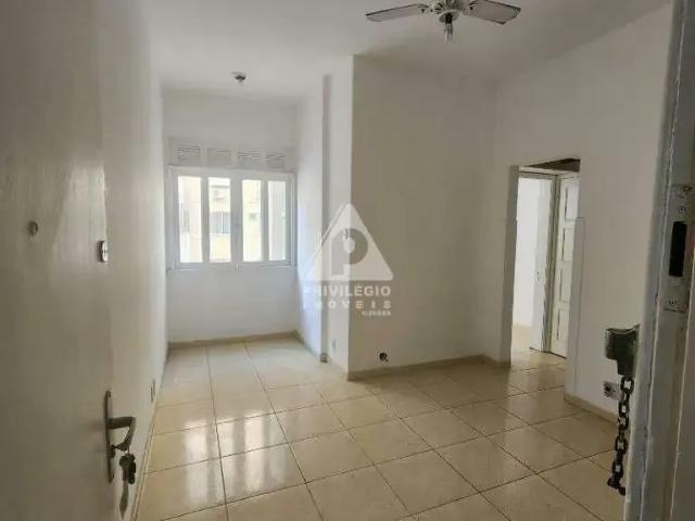 Apartamento para Venda em Rio de Janeiro/RJ Copacabana 1 Quartos