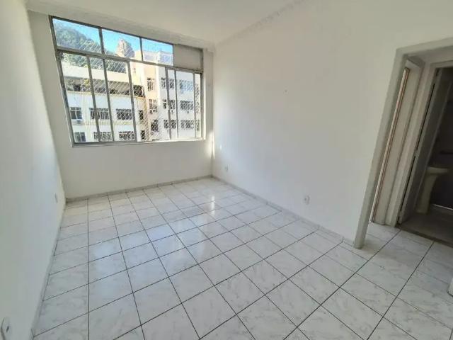 Apartamento para Venda em Rio de Janeiro/RJ Copacabana 1 Quartos