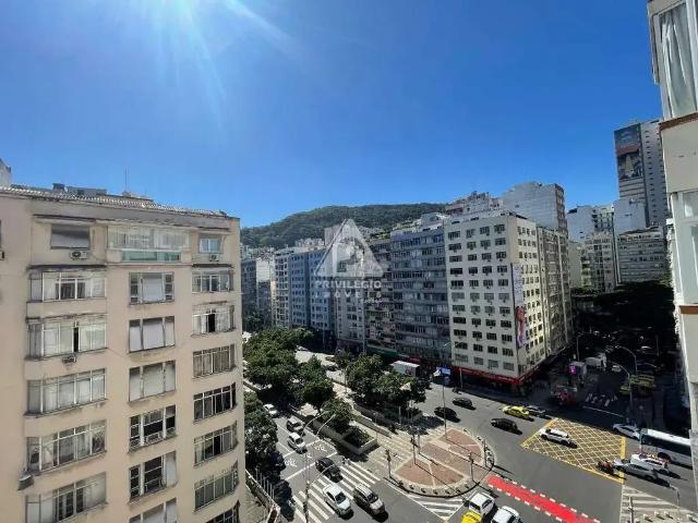 Apartamento para Venda em Rio de Janeiro/RJ Copacabana 2 Quartos