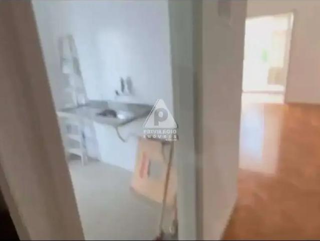 Apartamento para Venda em Rio de Janeiro/RJ Copacabana 1 Quartos
