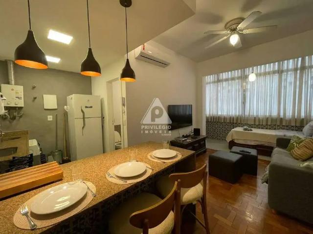 Apartamento para Venda em Rio de Janeiro/RJ Copacabana 1 Quartos