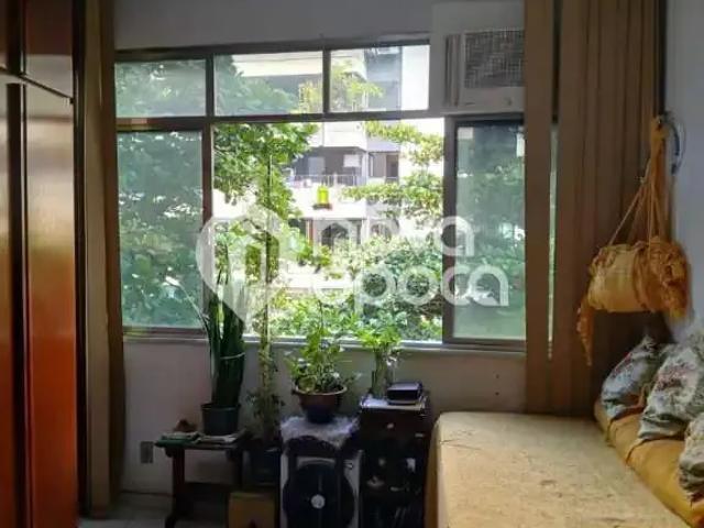 Apartamento para Venda em Rio de Janeiro/RJ Copacabana 1 Quartos