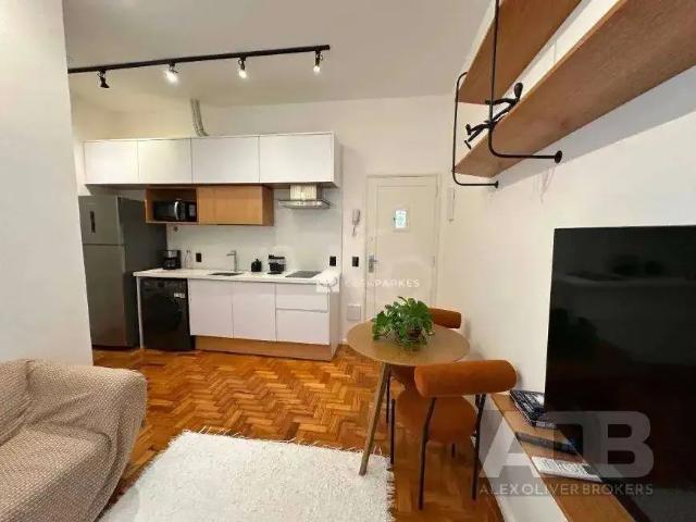Apartamento para Venda em Rio de Janeiro/RJ Copacabana 1 Quartos