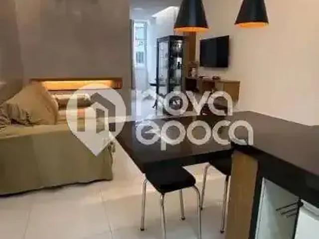 Apartamento para Venda em Rio de Janeiro/RJ Copacabana 1 Quartos