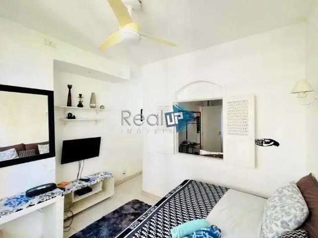 Apartamento para Venda em Rio de Janeiro/RJ Copacabana 1 Quartos