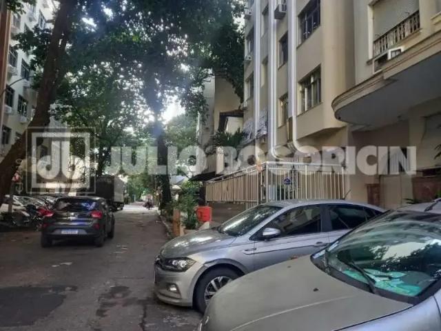 Apartamento para Venda em Rio de Janeiro/RJ Copacabana 2 Quartos