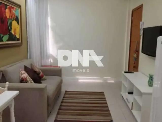 Apartamento para Venda em Rio de Janeiro/RJ Copacabana 2 Quartos