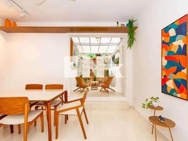 Apartamento para Venda em Rio de Janeiro/RJ Copacabana 2 Quartos