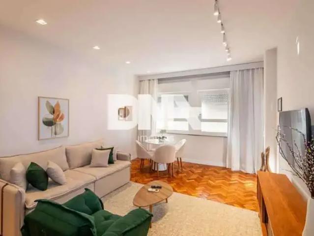 Apartamento para Venda em Rio de Janeiro/RJ Copacabana 2 Quartos