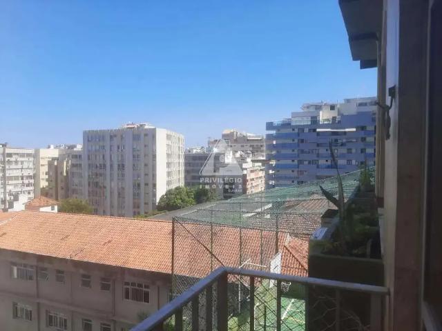 Apartamento para Venda em Rio de Janeiro/RJ Copacabana 2 Quartos