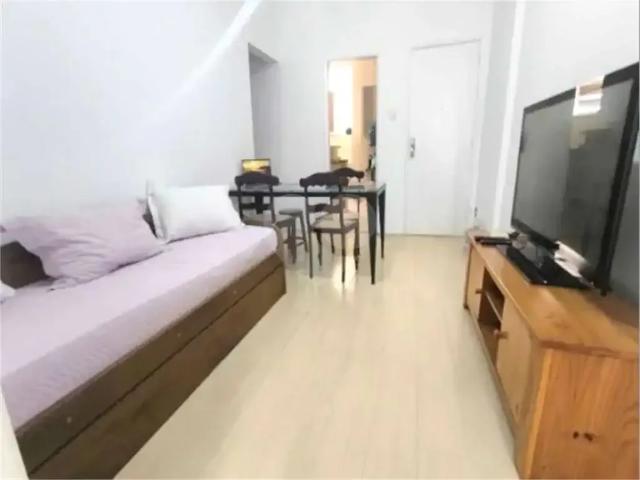 Apartamento para Venda em Rio de Janeiro/RJ Copacabana 2 Quartos