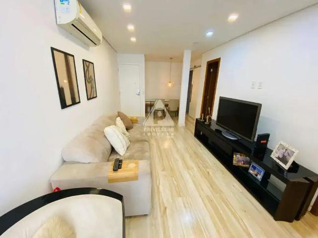 Apartamento para Venda em Rio de Janeiro/RJ Copacabana 2 Quartos