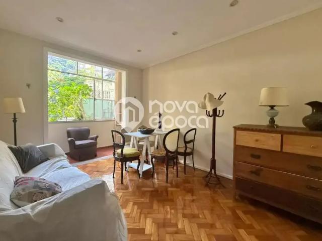 Apartamento para Venda em Rio de Janeiro/RJ Copacabana 2 Quartos