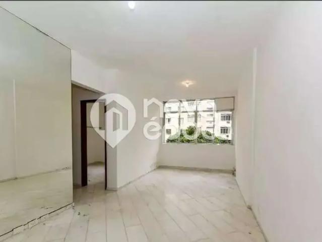 Apartamento para Venda em Rio de Janeiro/RJ Copacabana 2 Quartos