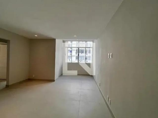 Apartamento para Venda em Rio de Janeiro/RJ Copacabana 2 Quartos
