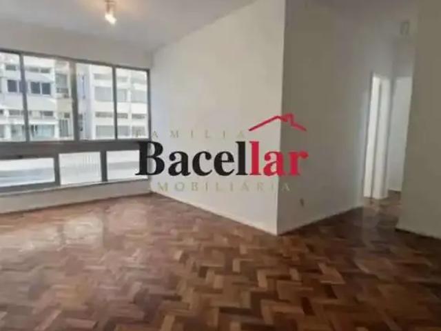 Apartamento para Venda em Rio de Janeiro/RJ Copacabana 2 Quartos
