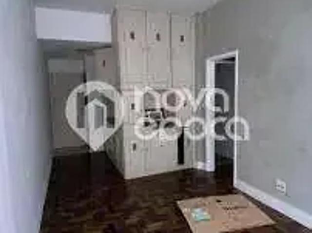 Apartamento para Venda em Rio de Janeiro/RJ Copacabana 2 Quartos