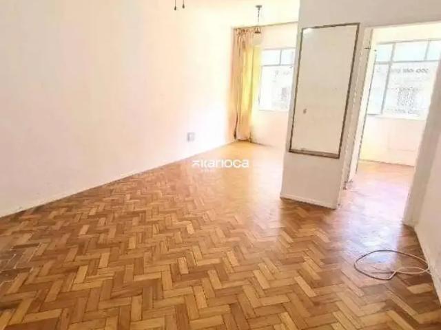 Apartamento para Venda em Rio de Janeiro/RJ Copacabana 2 Quartos