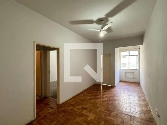 Apartamento para Venda em Rio de Janeiro/RJ Copacabana 2 Quartos