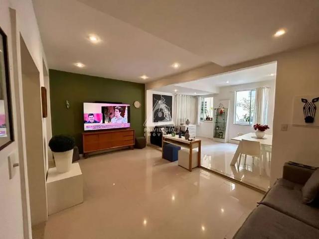 Apartamento para Venda em Rio de Janeiro/RJ Copacabana 2 Quartos