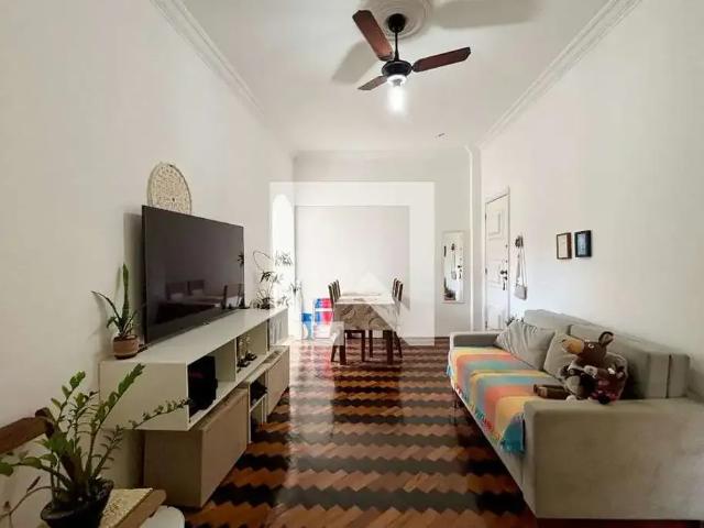 Apartamento para Venda em Rio de Janeiro/RJ Copacabana 2 Quartos