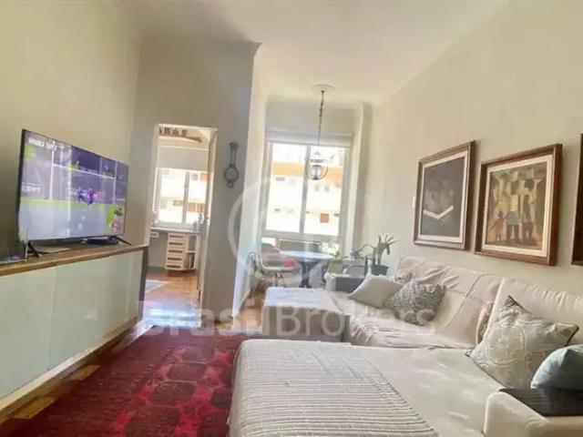 Apartamento para Venda em Rio de Janeiro/RJ Copacabana 2 Quartos