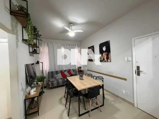 Apartamento para Venda em Rio de Janeiro/RJ Copacabana 2 Quartos