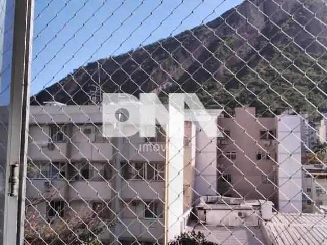 Apartamento para Venda em Rio de Janeiro/RJ Copacabana 2 Quartos