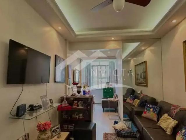 Apartamento para Venda em Rio de Janeiro/RJ Copacabana 2 Quartos