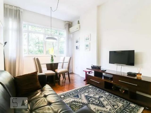 Apartamento para Venda em Rio de Janeiro/RJ Copacabana 2 Quartos