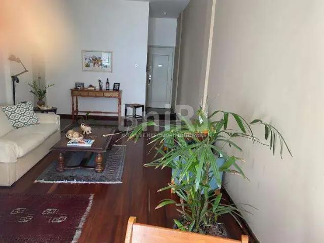Apartamento para Venda em Rio de Janeiro/RJ Copacabana 2 Quartos