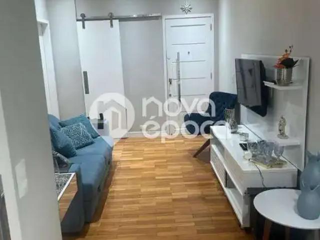 Apartamento para Venda em Rio de Janeiro/RJ Copacabana 2 Quartos