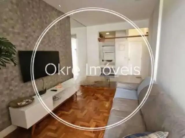 Apartamento para Venda em Rio de Janeiro/RJ Copacabana 2 Quartos