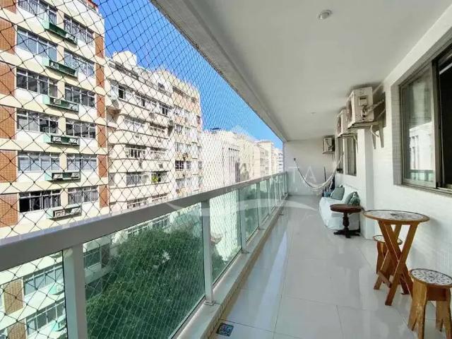 Apartamento para Venda em Rio de Janeiro/RJ Copacabana 2 Quartos