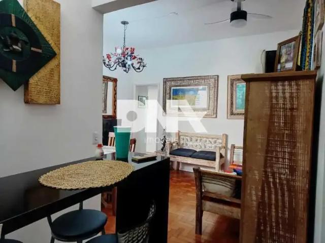 Apartamento para Venda em Rio de Janeiro/RJ Copacabana 2 Quartos