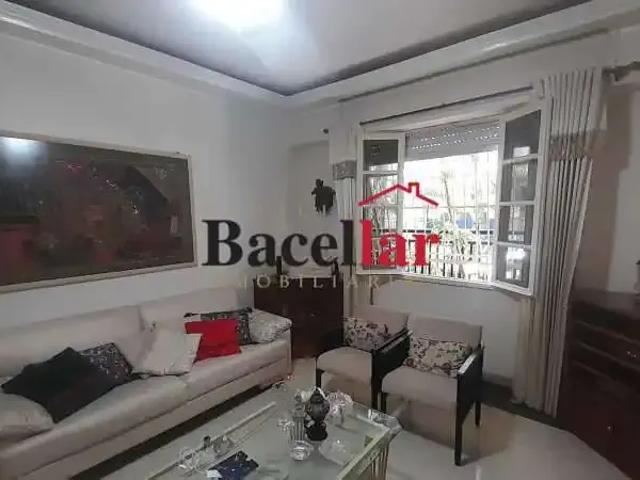 Apartamento para Venda em Rio de Janeiro/RJ Copacabana 2 Quartos