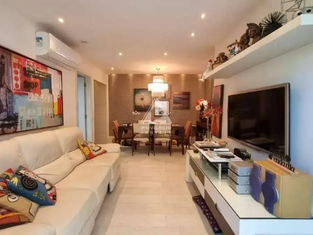 Apartamento para Venda em Rio de Janeiro/RJ Copacabana 2 Quartos