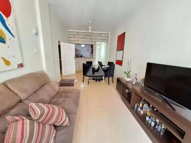 Apartamento para Venda em Rio de Janeiro/RJ Copacabana 2 Quartos