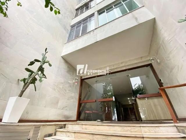 Apartamento para Venda em Rio de Janeiro/RJ Copacabana 2 Quartos