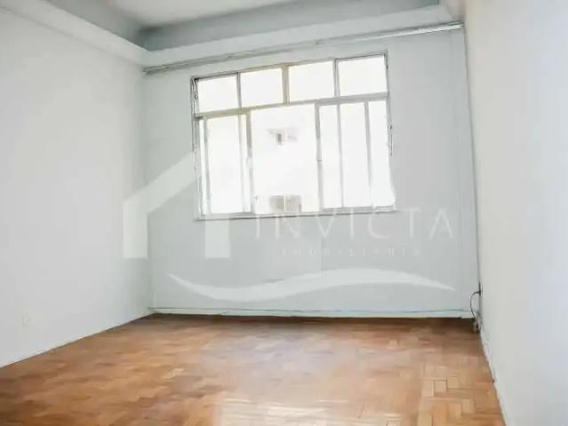 Apartamento para Venda em Rio de Janeiro/RJ Copacabana 2 Quartos