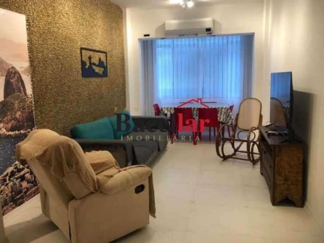Apartamento para Venda em Rio de Janeiro/RJ Copacabana 2 Quartos