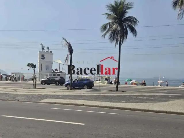 Apartamento para Venda em Rio de Janeiro/RJ Copacabana 2 Quartos