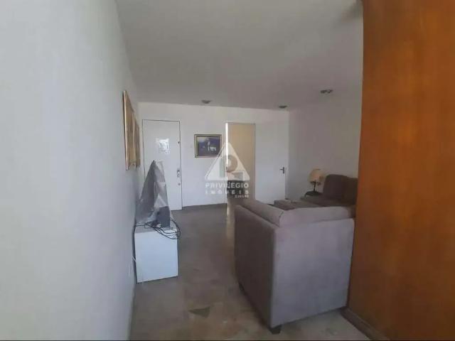 Apartamento para Venda em Rio de Janeiro/RJ Copacabana 2 Quartos