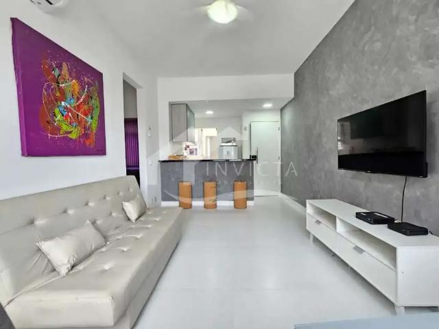 Apartamento para Venda em Rio de Janeiro/RJ Copacabana 2 Quartos