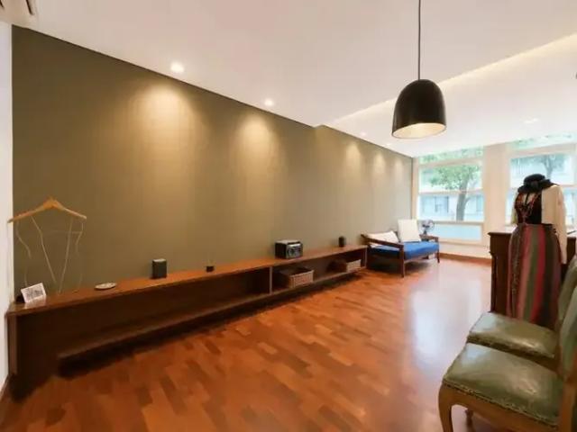 Apartamento para Venda em Rio de Janeiro/RJ Copacabana 2 Quartos